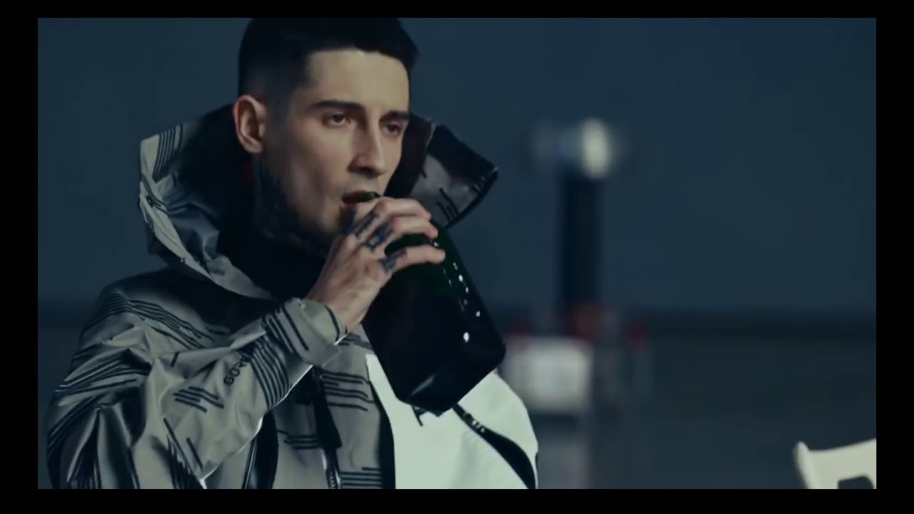 BUMBLE BEEZY - Дайджест ( Bass boosted ). - YouTube