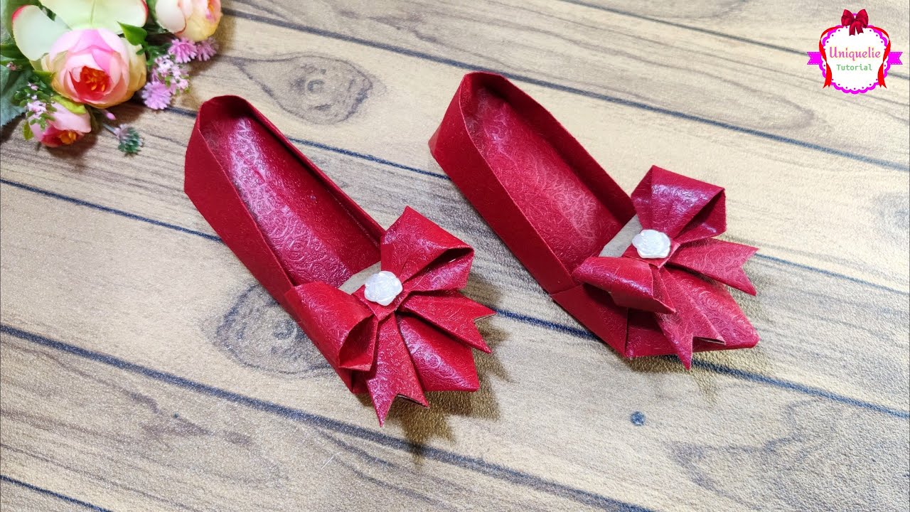 Cara membuat origami sepatu 🎀高跟鞋折纸🎀How to make a paper shoes - YouTube