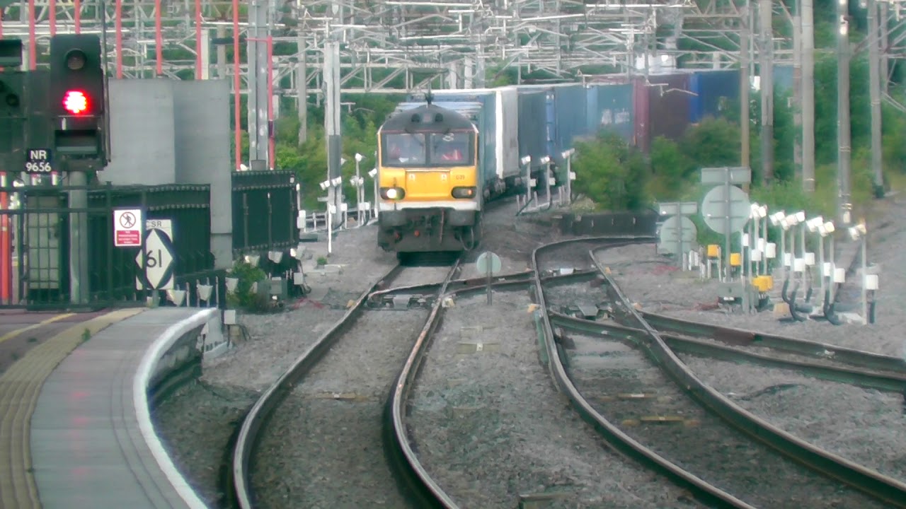 (HD) Trains at Rugby Railway Station 30/6/14 featuring Class 31,47,66 ...