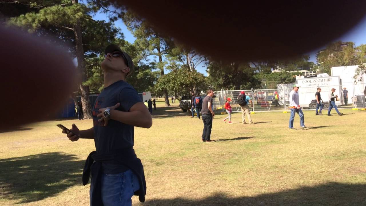 Fighter Jet @ melbourne grand prix 2015 - YouTube