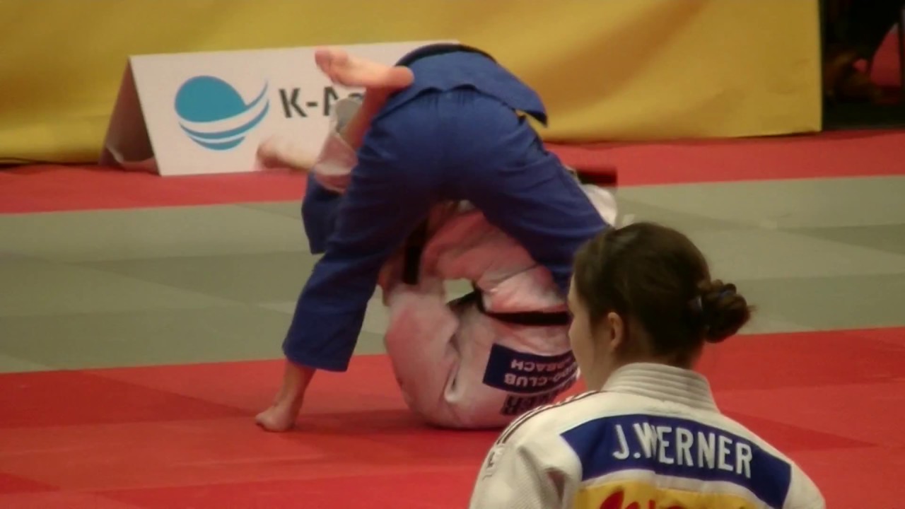 Judo Women DM 2016 Juji Gatame - YouTube