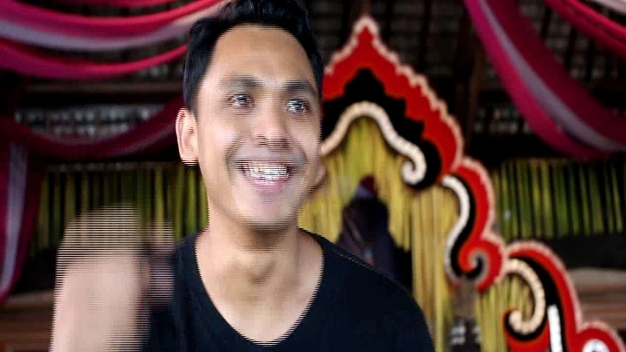 Sambahan Ubud - YouTube