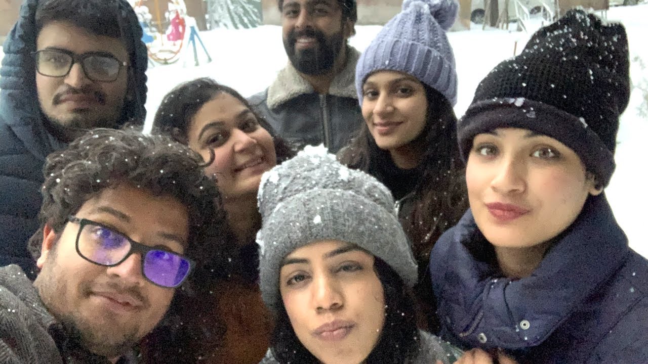 Heavy Snowfall ️ in Manali Dec 2020 | Nightout in -5°C Manali ...