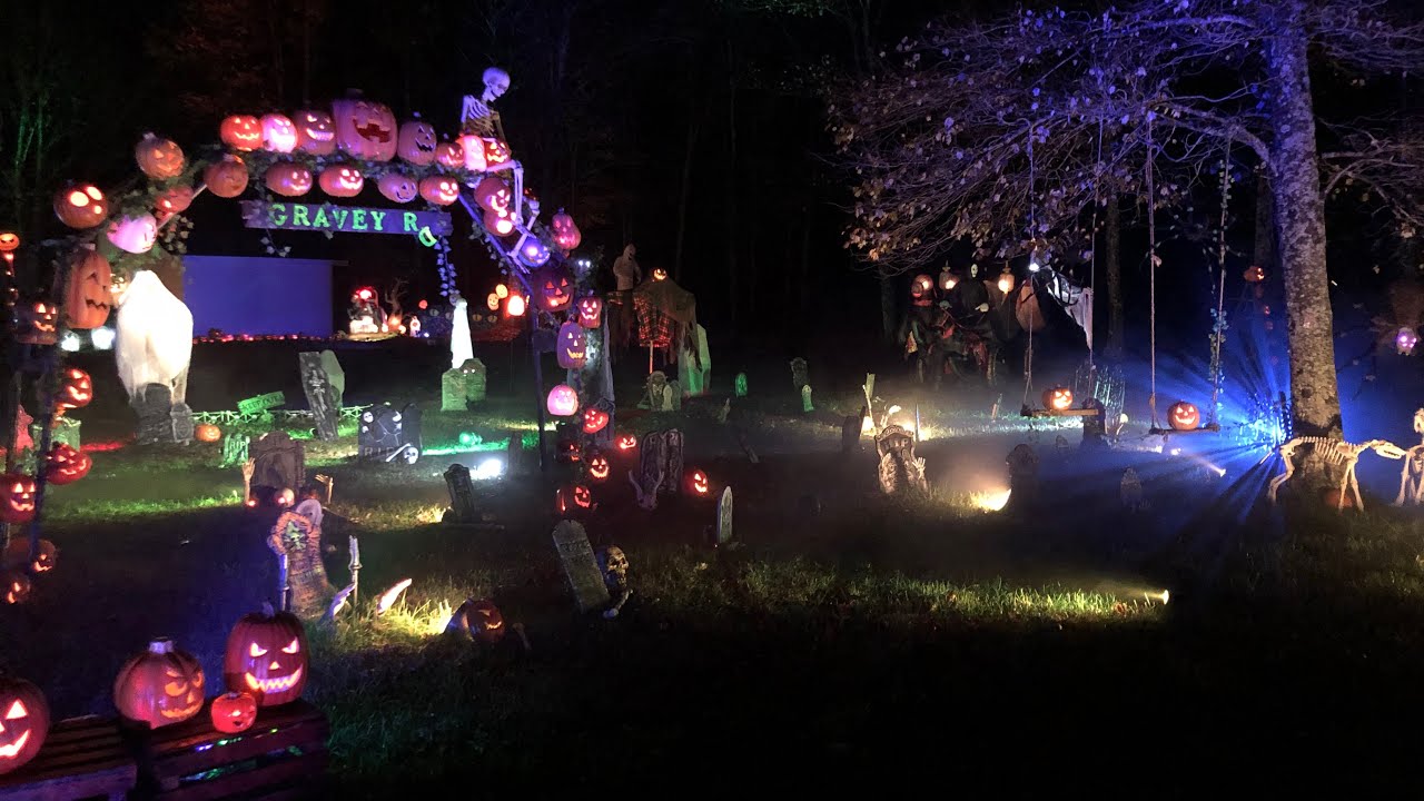 Huckleberry Halloween 2018 Display - Night Time Walk Through - YouTube