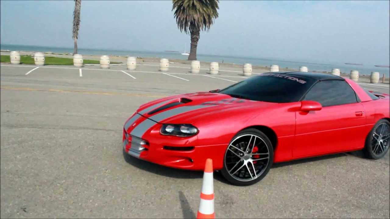 4th Gen Camaro Drifting - Donuts - YouTube