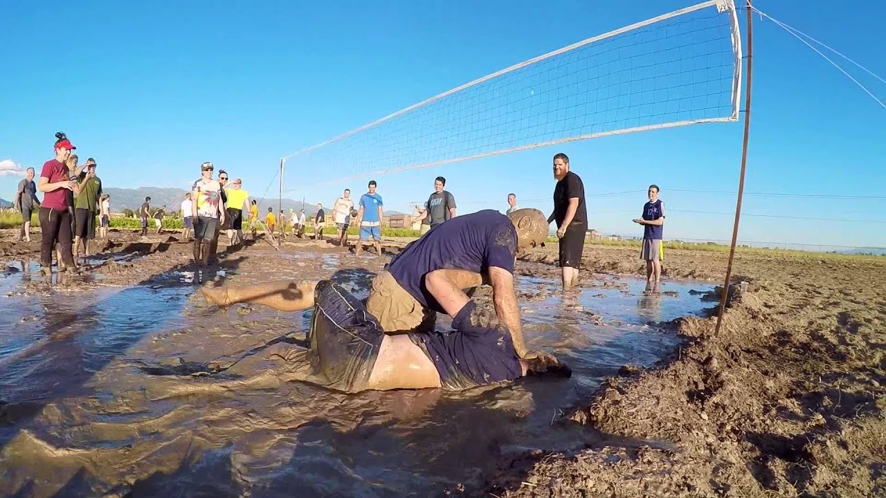 Mud Volleyball - YouTube