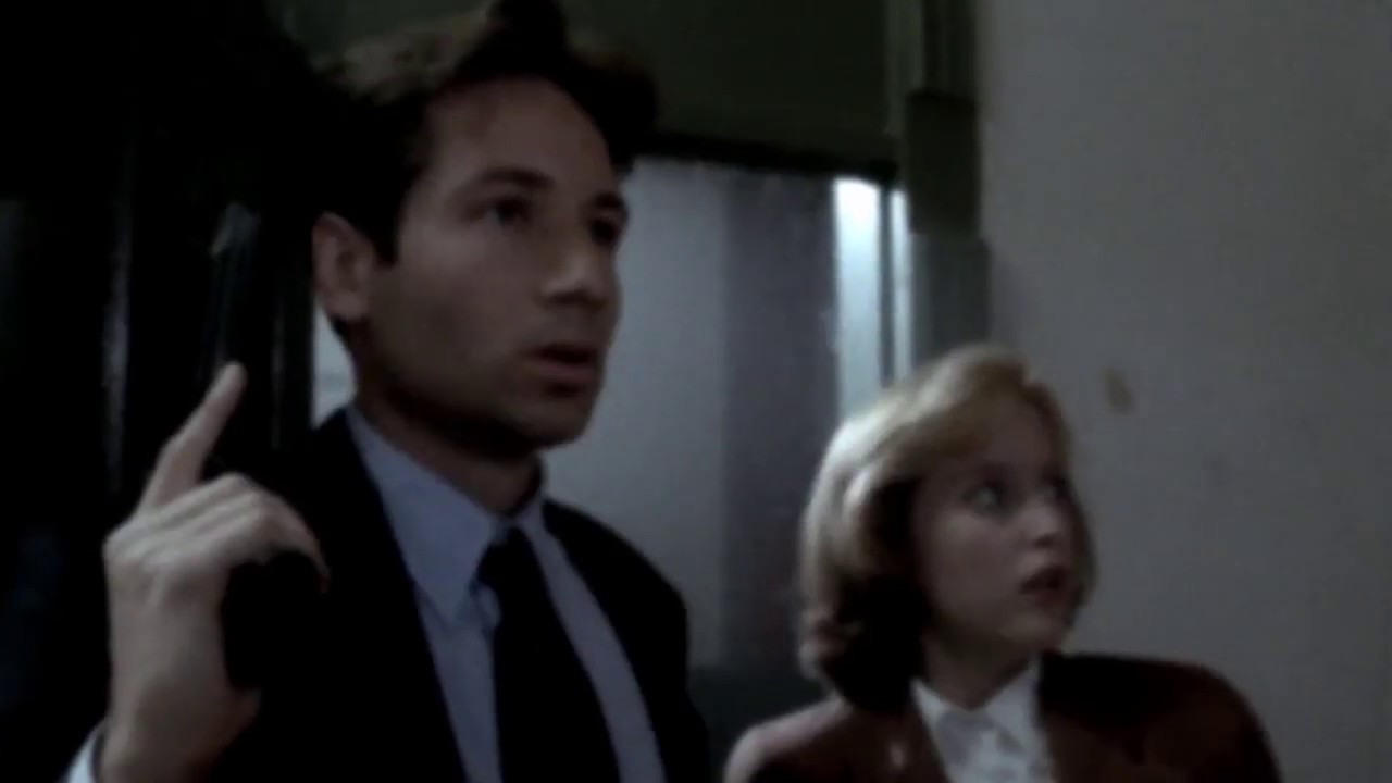 El Fumador - Smoker Expedientes secretos X X-files season 11 cap 01 ...