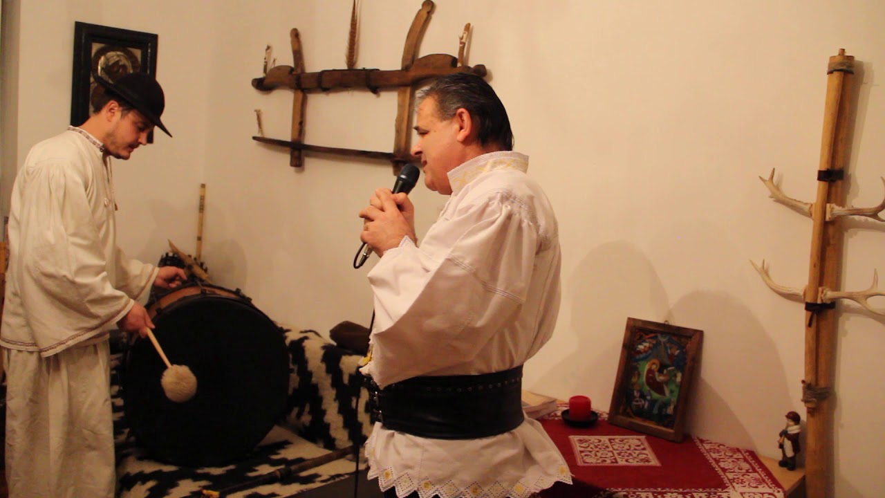 Cu cât cânt, atâta sînt (Vasile Chira si Calin Han) - YouTube