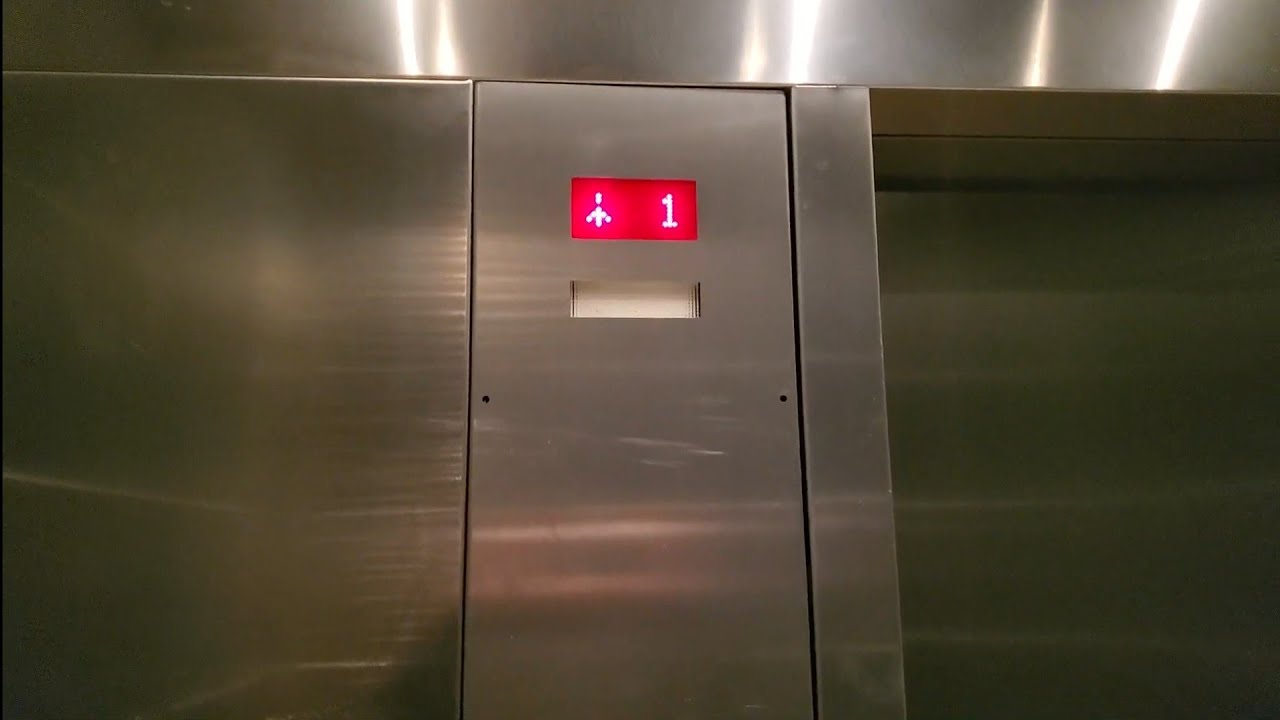 ThyssenKrupp Traction Elevator @ Davies Student Center - UWEC - Eau ...