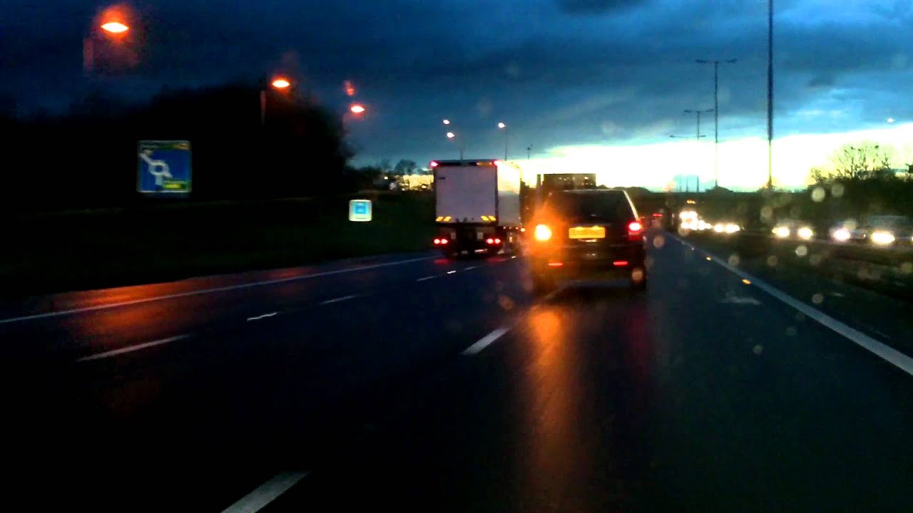 Police on the M1 motorway boxing car in - YouTube
