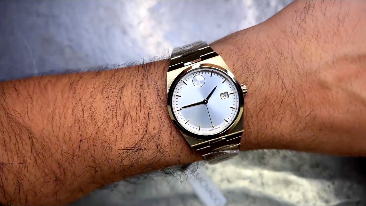 Review 35mm Movado Bold Quest 3601187 - YouTube
