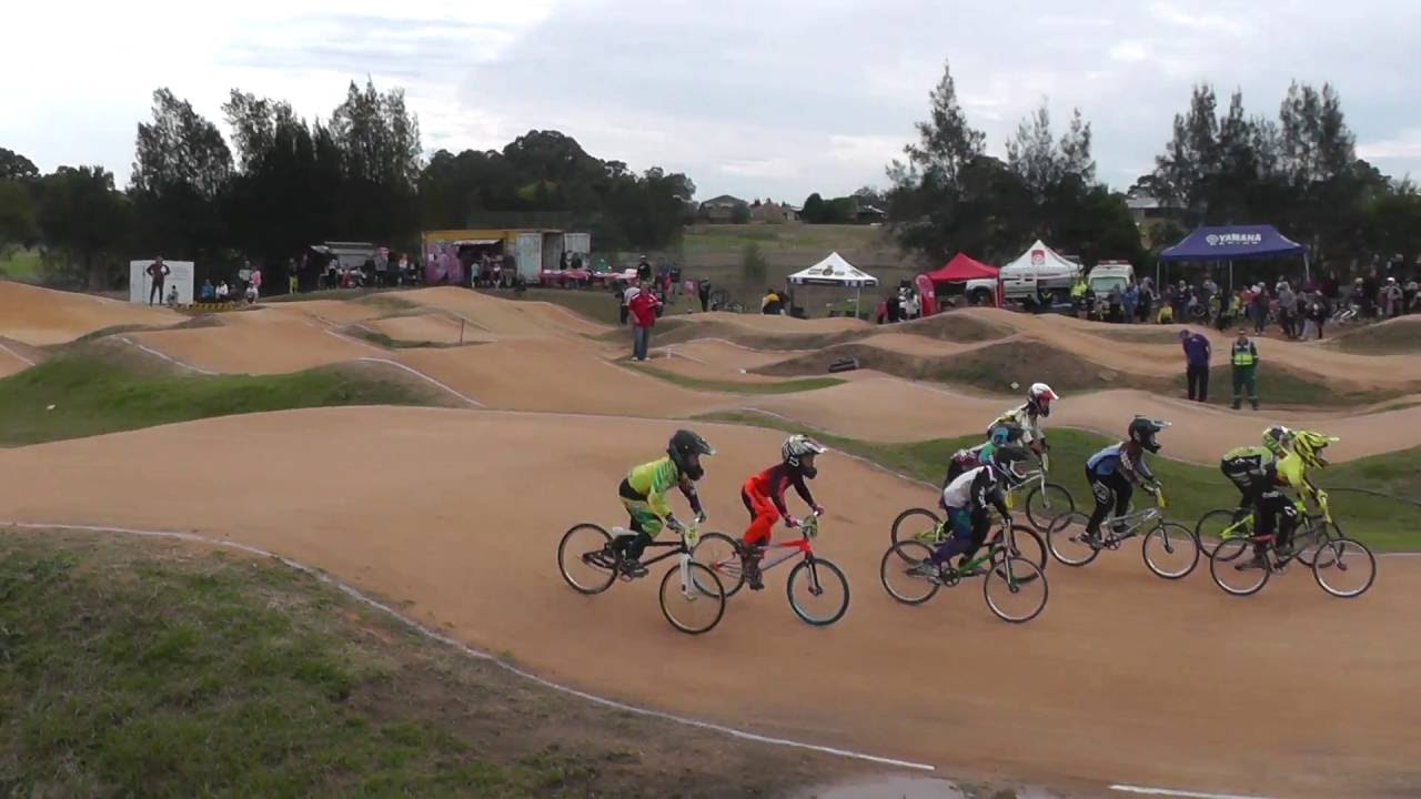 9 Boys Final - 2016 Hawkesbury BMX Open - YouTube