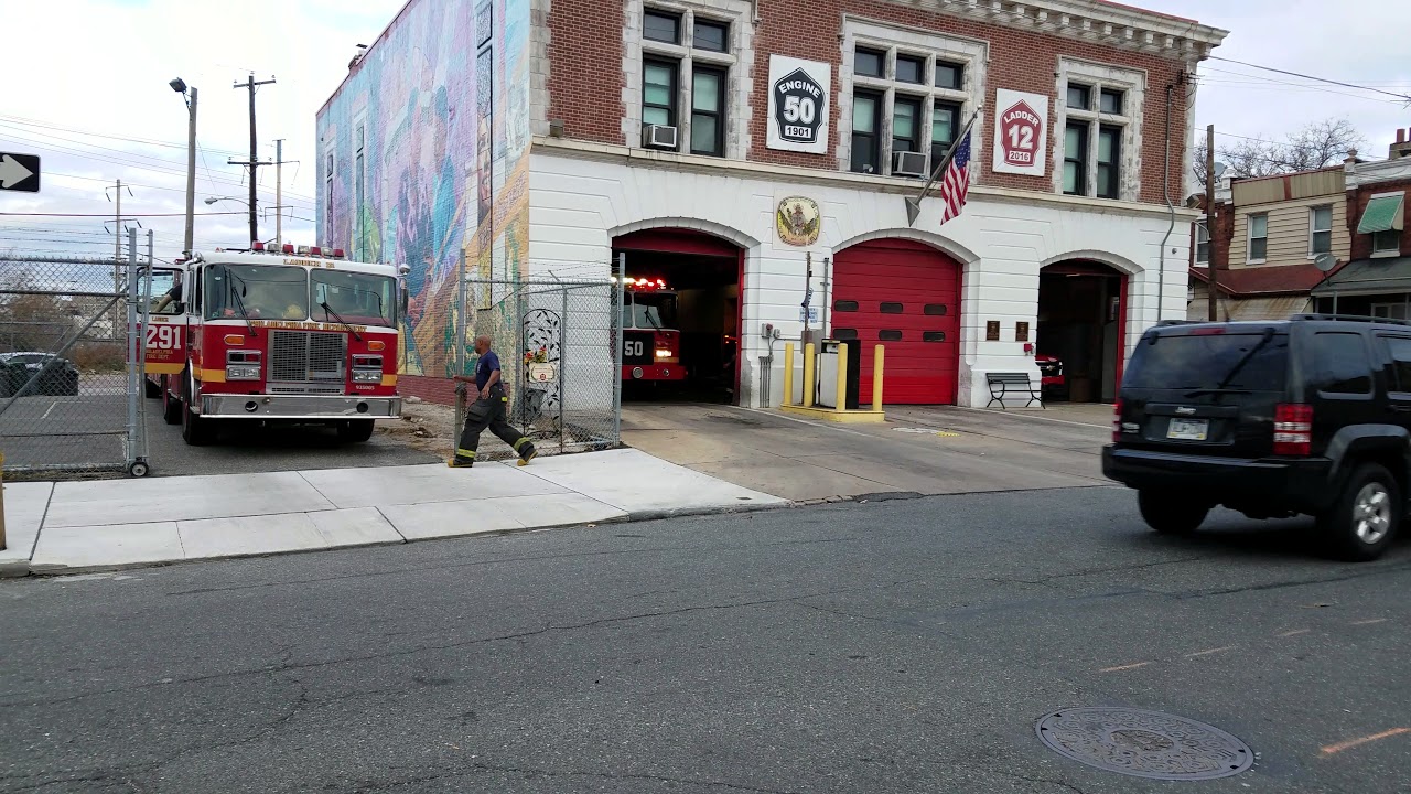 PFD ENGINE 50 BATTALION 8 RESPONDING (PEAKED Q AND HORN) - YouTube