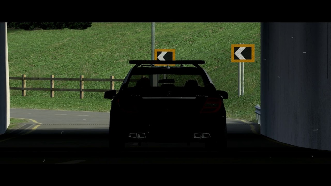 LFS C63 POLICE AMG - YouTube