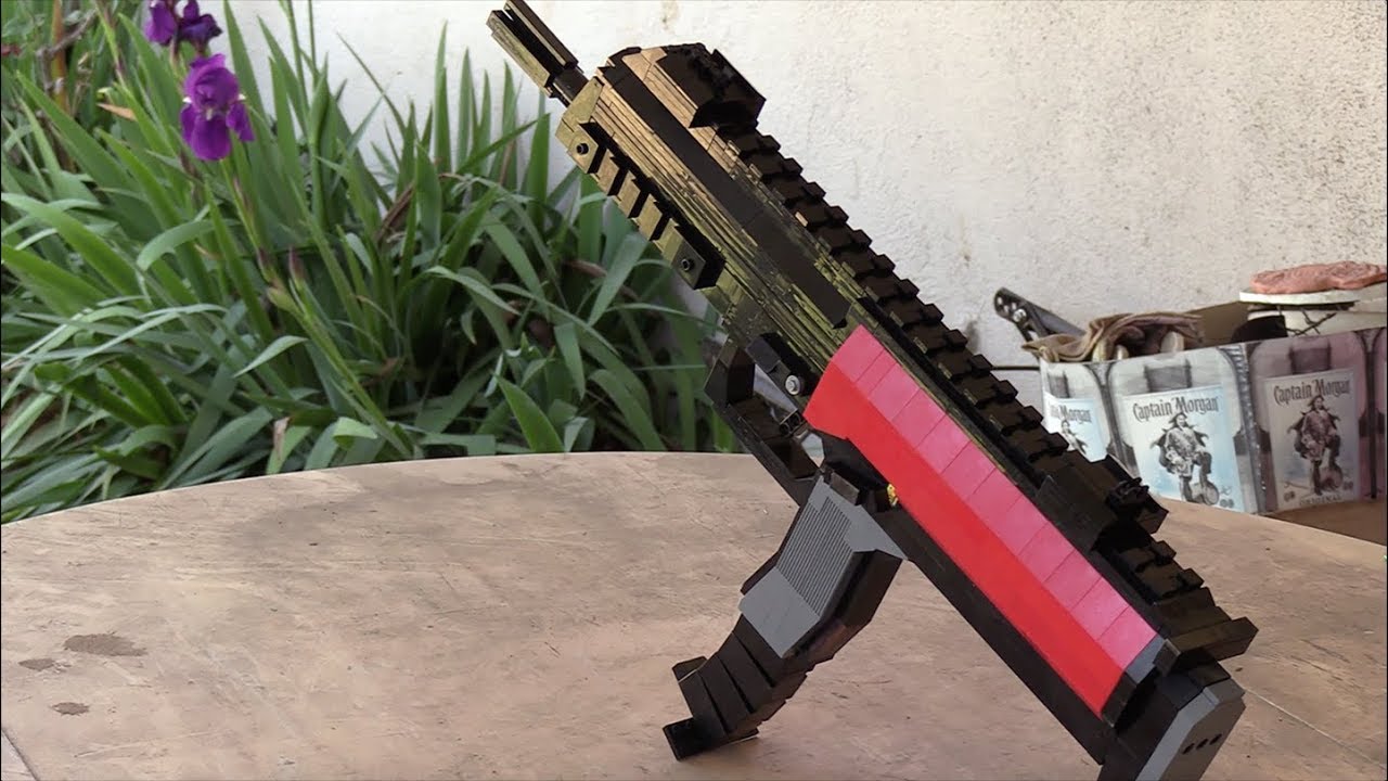 The Illegal LEGO Mp7 Submachine Gun - YouTube