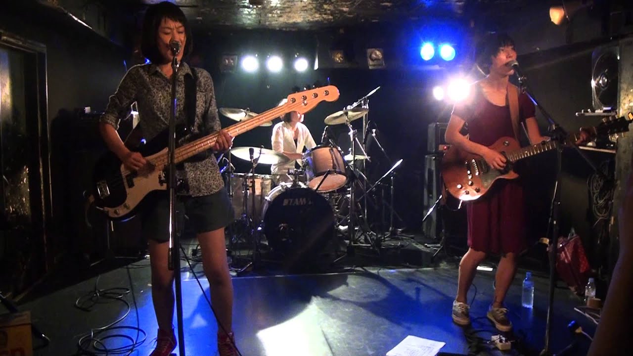 雨降りのパラ ザボン（zaborn） 2012.10.6 - YouTube