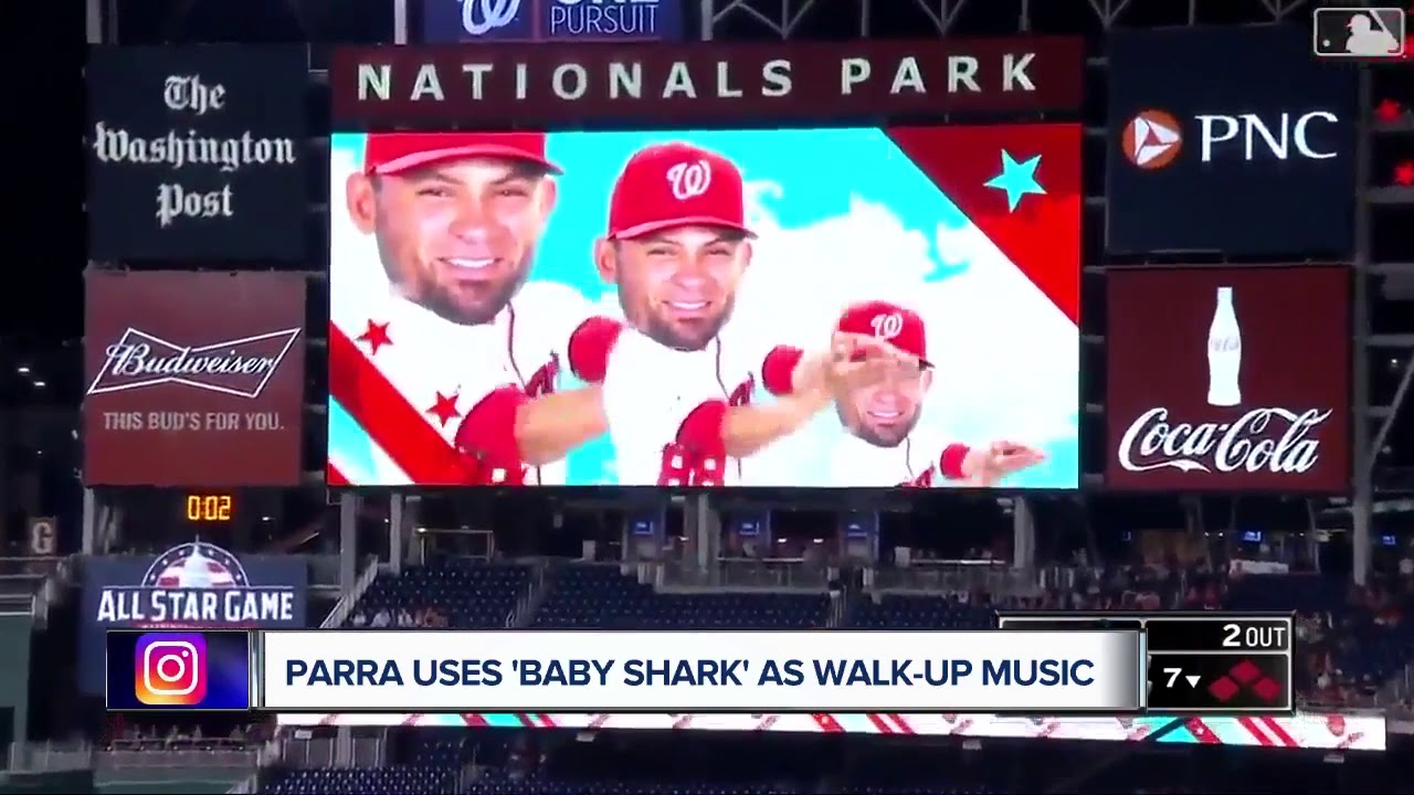 Nationals OF Parra uses 'Baby Shark' as walk-up music - YouTube