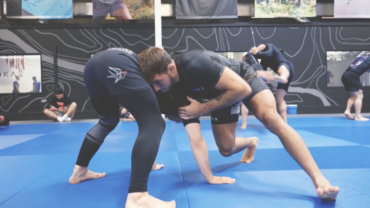 3 Ways To Force Your Opponent's Hands To The Mat With New Wave Team ...