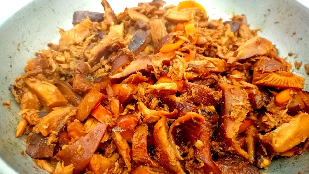Lutong mushroom Na May YellowFin Tuna - YouTube