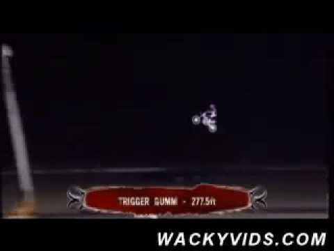 World's longest motorcycle jump.wmv - YouTube