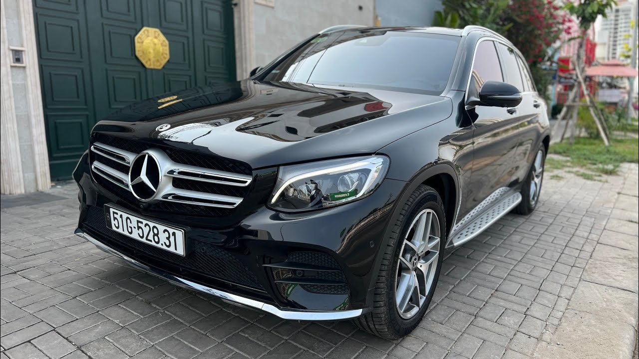 Mercedes GLC300 4Matic model 2018 siêu lướt 35.000km cực đẹp! - YouTube