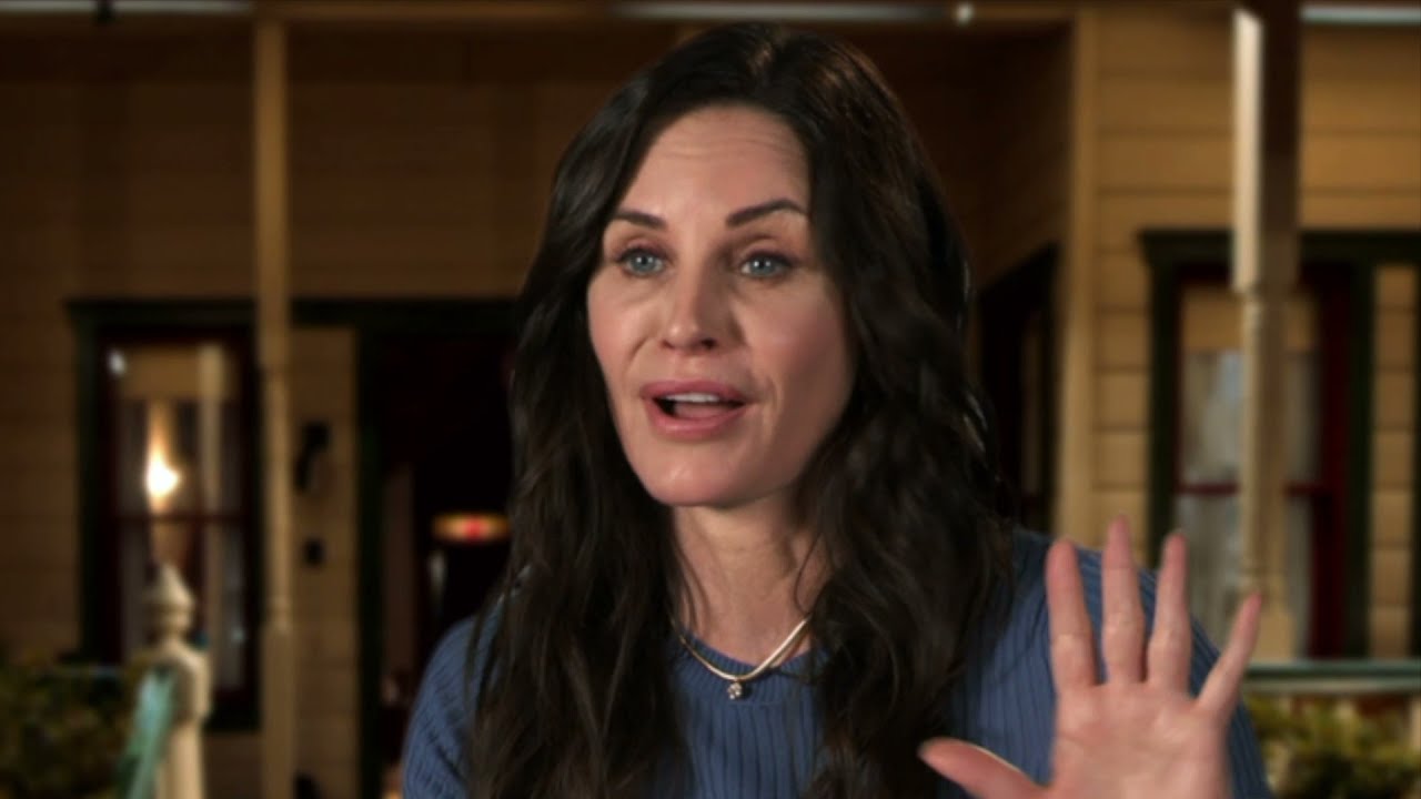 Courteney Cox: SCREAM - YouTube