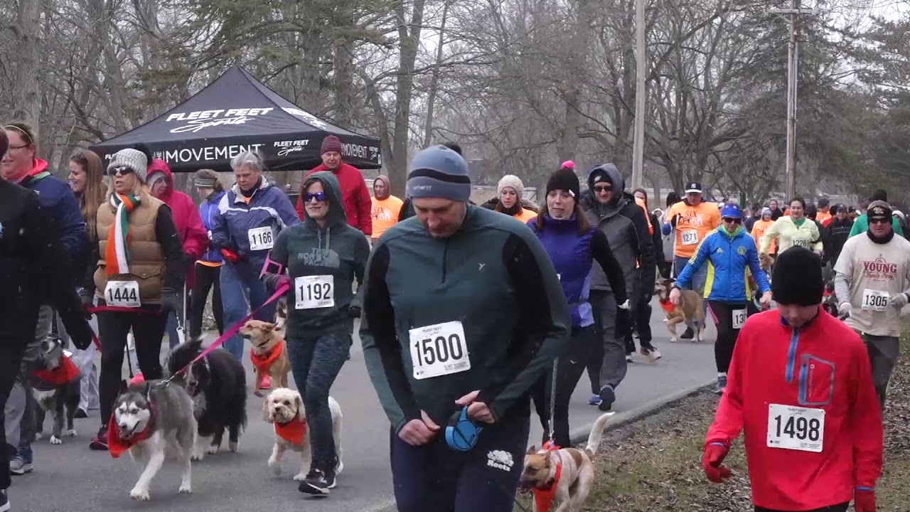 10th Annual Fleet Feet Six Legged 5K Race - YouTube
