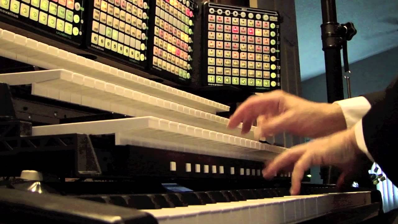 Top Hat HD - YouTube