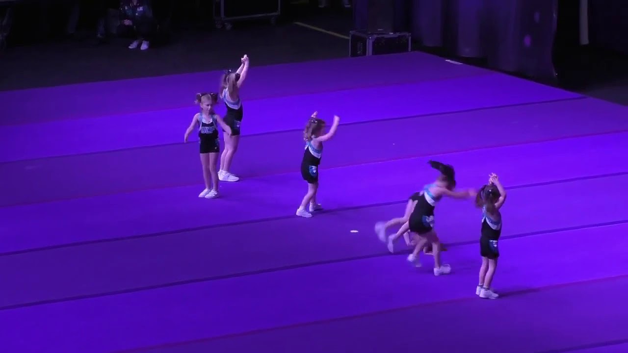 Ultimate Cheer Fusion - Tiny Novice Sparkle - YouTube