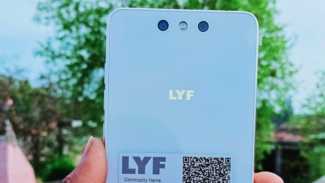 Unboxing LYF Smart Phone - YouTube