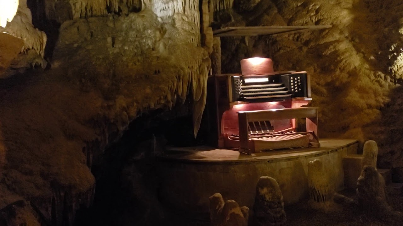 THE GREAT STALACPIPE ORGAN AT LURAY CAVERNS - YouTube