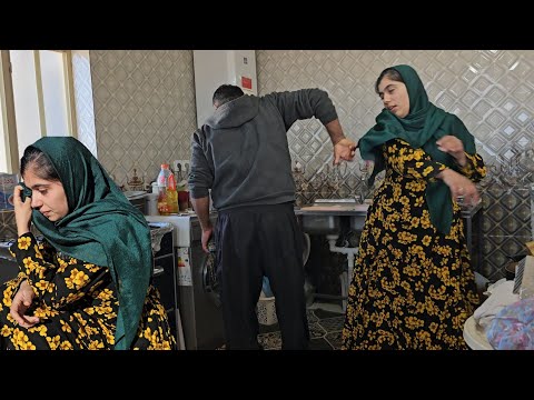 Farzaneh's crying in distress, Hojjat mistreated Farzaneh