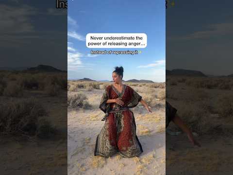 Repressed anger is often stored in your lower back…but belly dance is a great way to release it ❤️