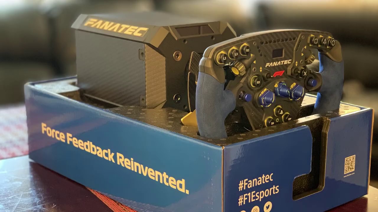 Fanatec Podium Racing Wheel F1 - TimeLapse - YouTube