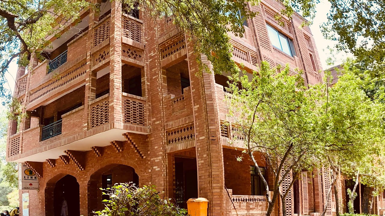 A Visit to Kinnaird College Lahore | Kinnaird College Lahore Full ...