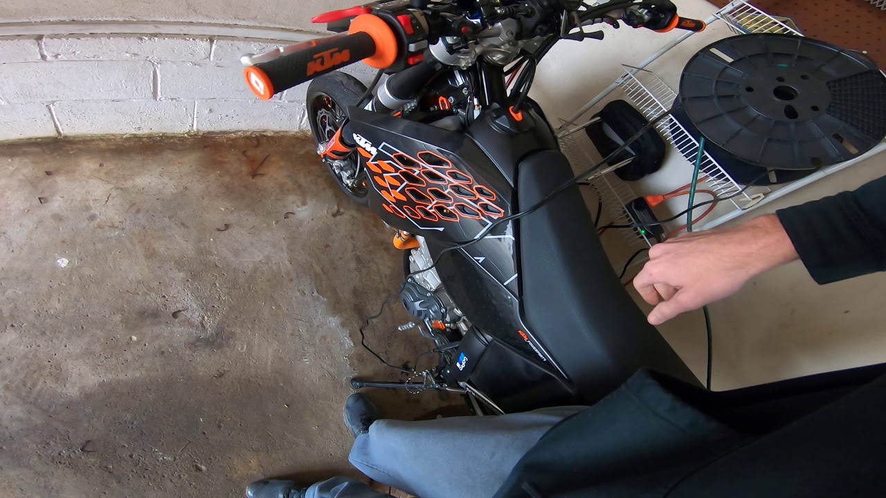 2008 KTM 505 XC-F Supermoto - YouTube