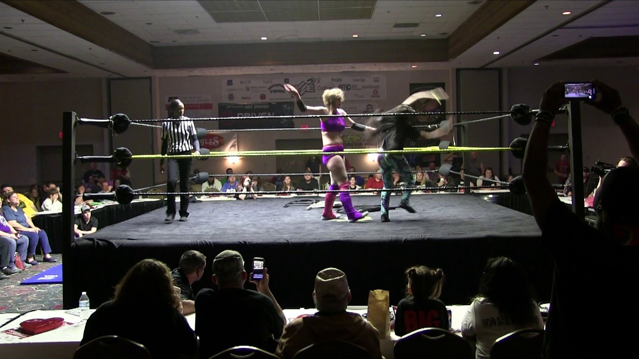 Stormi Renee Vs Branae In A Street Fight Match You Complete Me 2020 Salina Ks Xwe