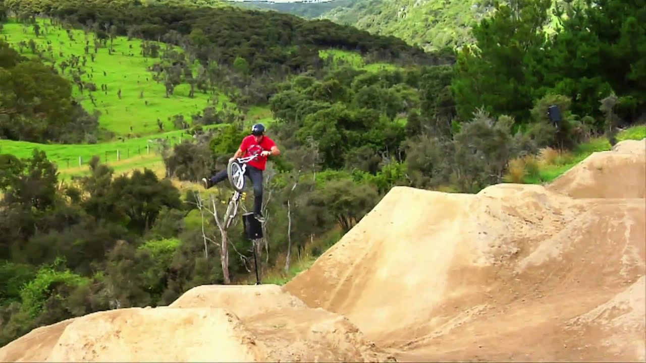 Backyard BMX and Motocross park - Farm Jam - YouTube