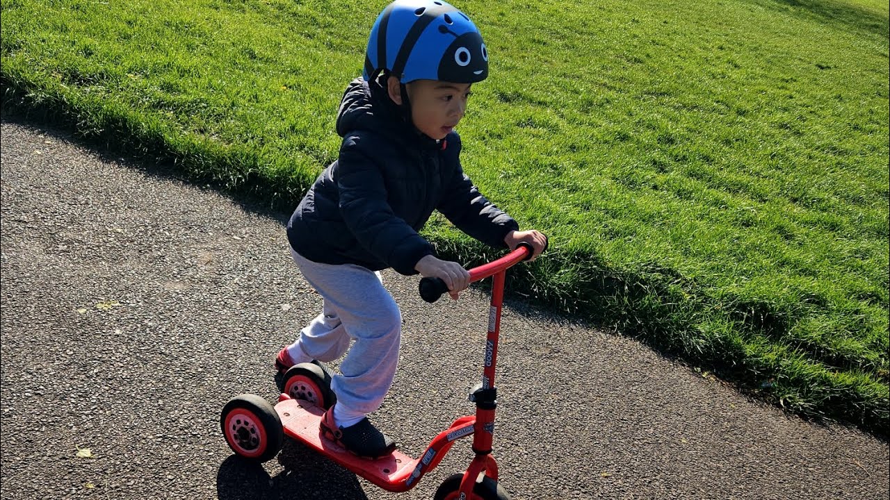 one sunny morning at the park 🌞🌤 - YouTube