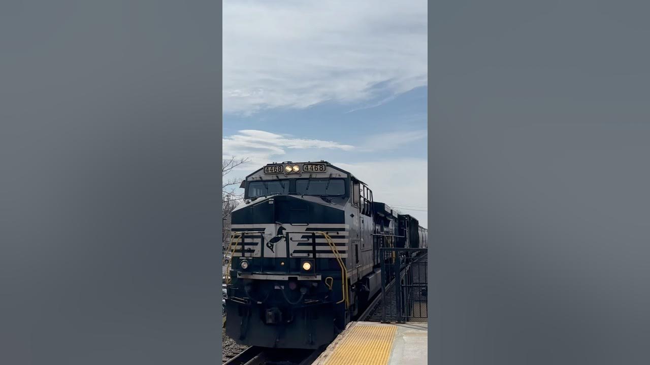 NS 4468 AC44C6M leads NS K76 through Union, NJ with a friendly crew! (3/22/25) - YouTube