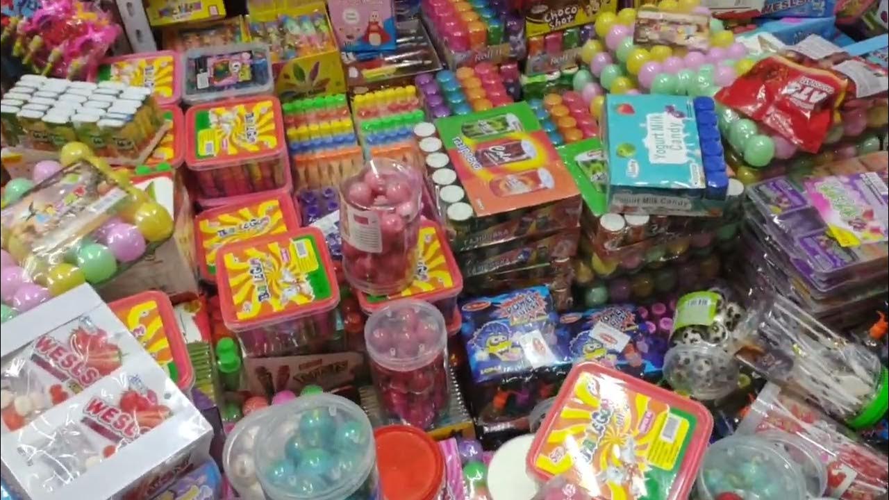 Murang Candy At Mga Laruan - YouTube