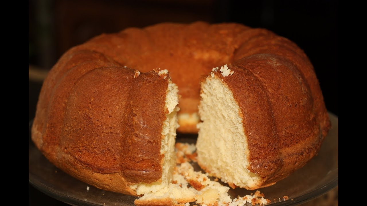 How to make a 7 Up Cake from scratch - YouTube