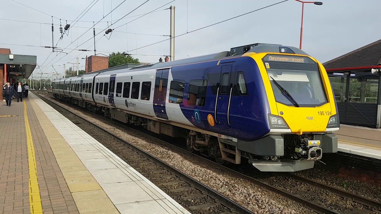 Arriva northern class 195124 - YouTube