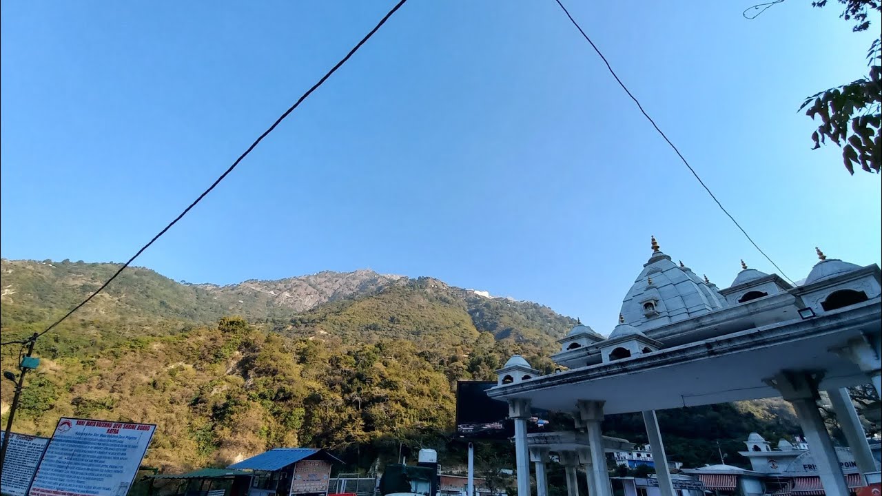 Mata Vaishno Devi Yatra 🌹 | December | VLOG | Winter 2023 - YouTube