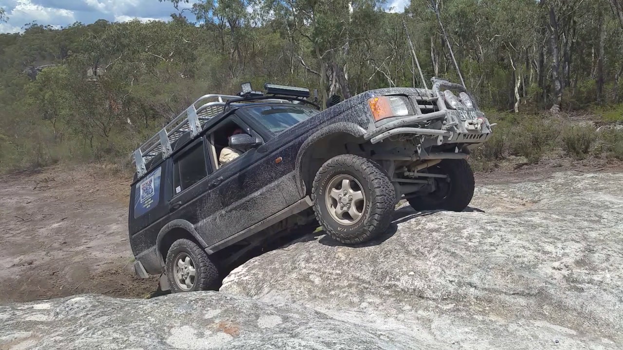 TD5 Discovery 2 Rock Climbing - YouTube