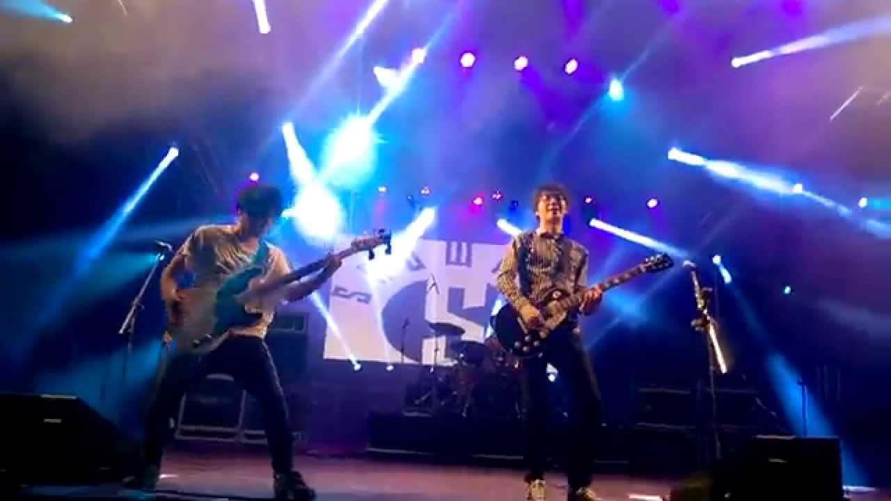 Snowkel Namikaze satellite live Anime Friends 2015 17-07 - YouTube