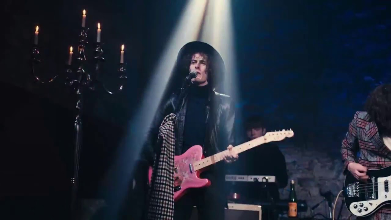 Shambolics - Love Collides (Live at Caves, Edinburgh) - YouTube