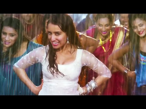 Shraddha Kapoor Hot Cleavage Slow Motion Cham Cham BAAGHI
