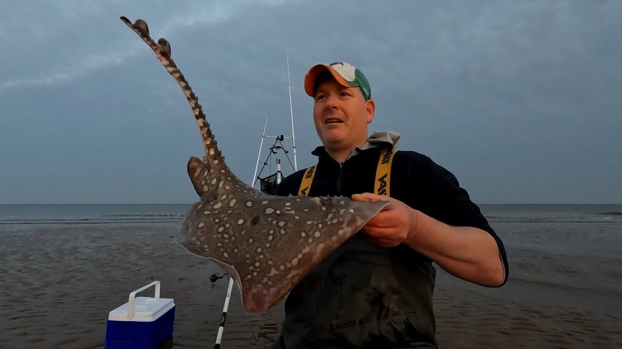 Fishing at Rossall Beach, Cleveleys - 20/5/23 - YouTube