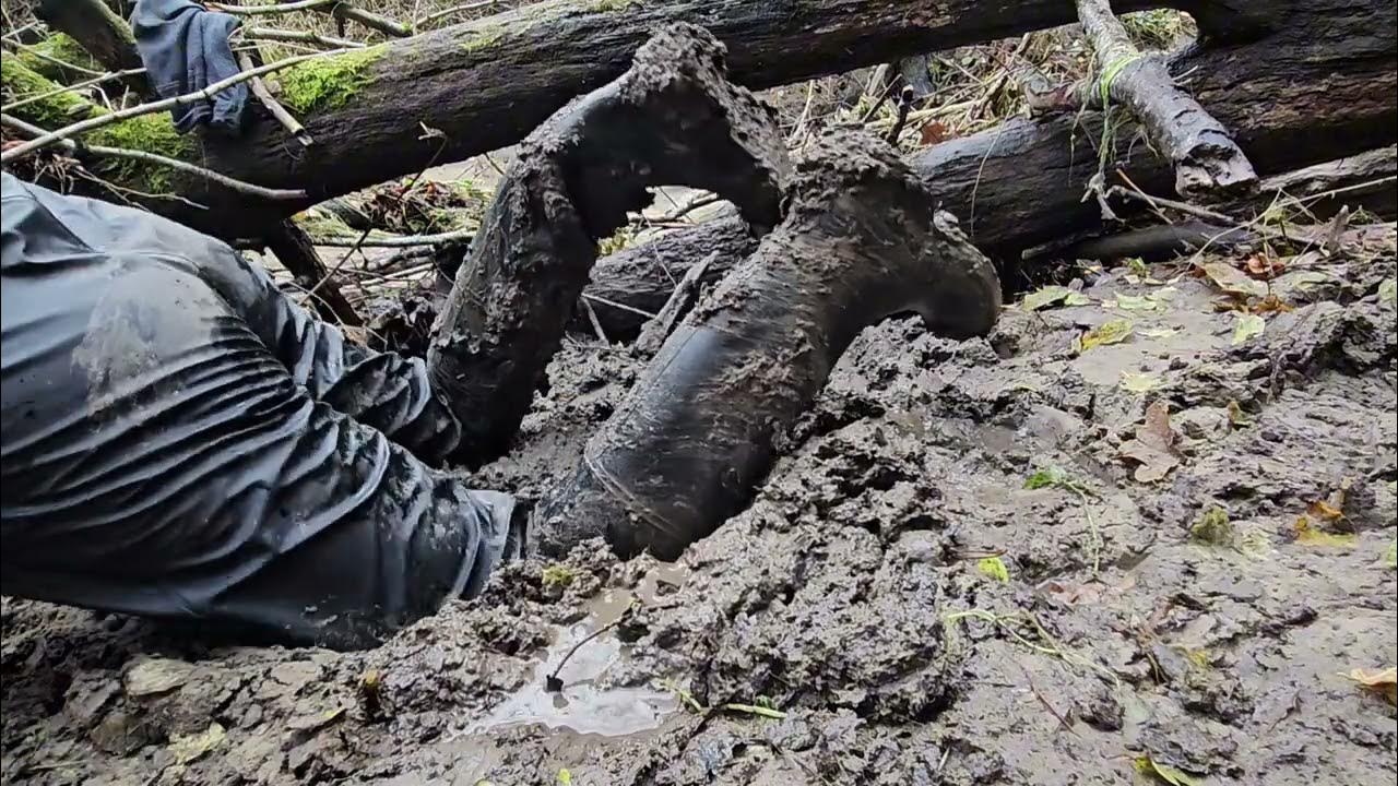 Nora Wellies in mud (2) - YouTube